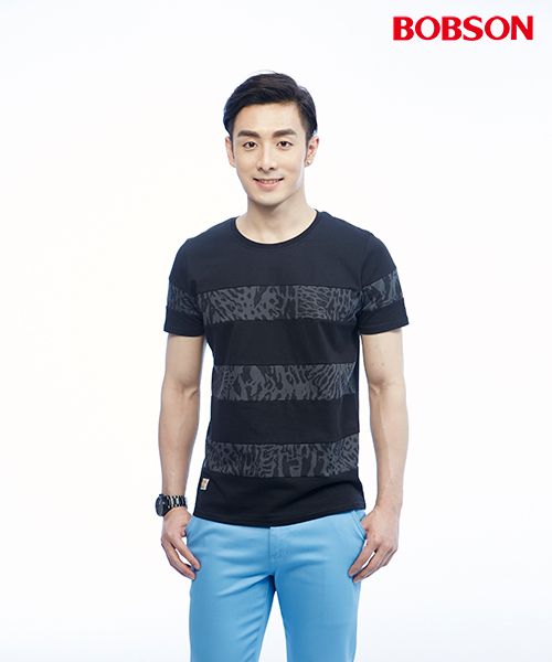 BOBSON 男款短袖配豹紋剪接上衣(26027-88) - PChome 24h購物