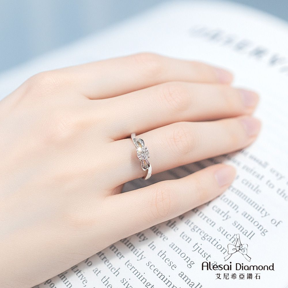 Alesai 艾尼希亞 30分 D/VVS1 蝴蝶結鑽戒 3EX 車工 CVD 培育鑽石 - PChome 24h購物