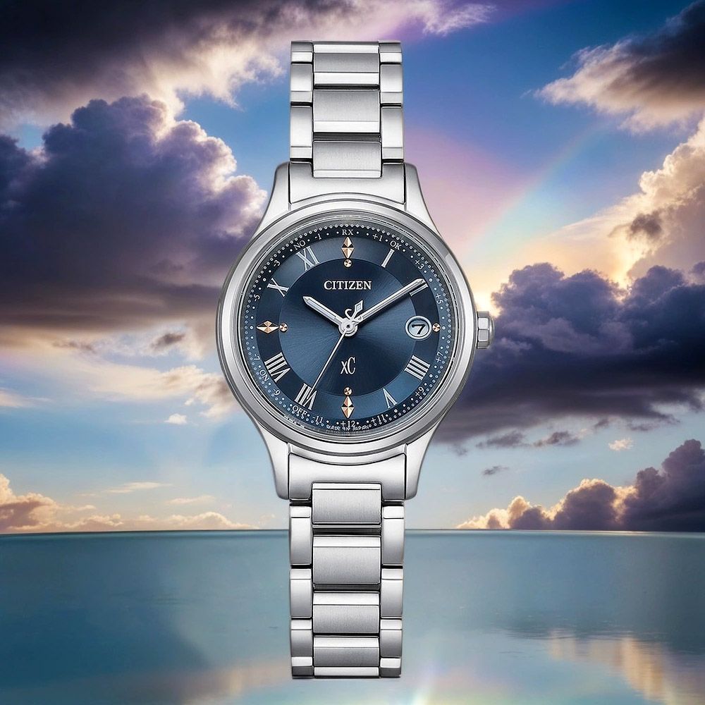 CITIZEN 星辰 XC 輕奢光 深邃藍 超級鈦 光動能電波女錶 ES9490-61L - PChome 24h購物
